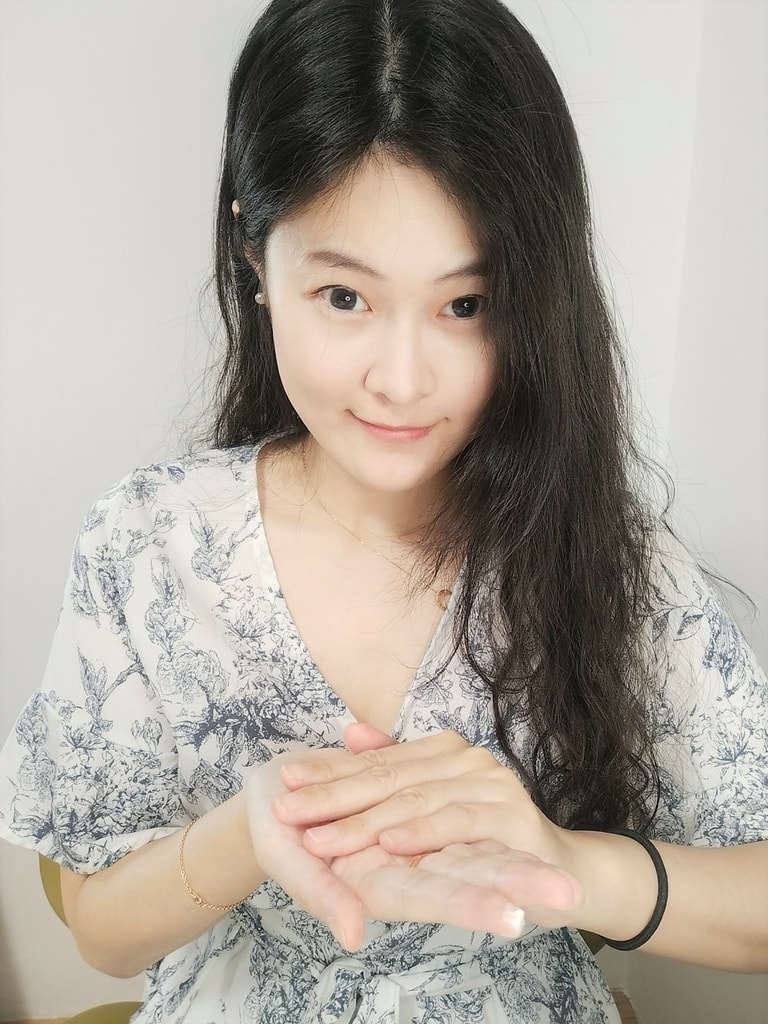 ozio歐姬兒評價｜王宇婕代言蜂王乳凝露 EX ptt、dcard超好評，52種美容精華 All in one 面霜，真那麼神？ – 瑪西隨筆
